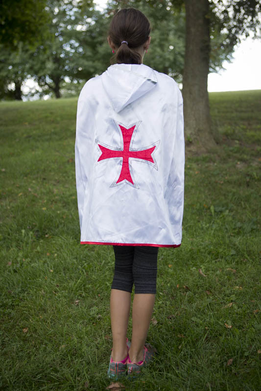 Knight Cape White - Toy Sense